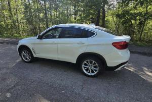 White BMW X6 2015 in Telschi, with an engine capacity of 2.99 L and mileage of 368 thousand km for 18500 €, photo 9 on AUTOMOTO.COM.LV