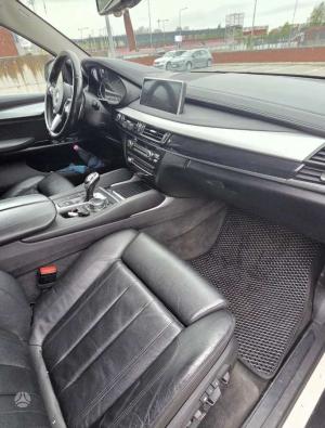 White BMW X6 2015 in Telschi, with an engine capacity of 2.99 L and mileage of 368 thousand km for 18500 €, photo 16 on AUTOMOTO.COM.LV