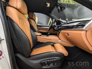 Balts BMW X6 2015 Tukums, ar dzinēja tilpumu 3.00 L un nobraukumu 228 tūkst. km par 23990 €, foto 14 vietnē AUTOMOTO.COM.LV