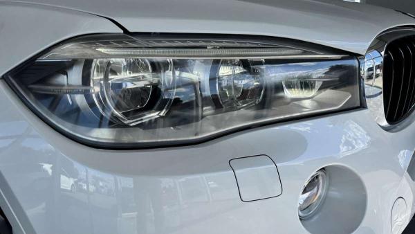 Balts BMW X6 2015 Panevēža, ar dzinēja tilpumu 2.99 L un nobraukumu 186 tūkst. km par 24200 €, foto 8 vietnē AUTOMOTO.COM.LV