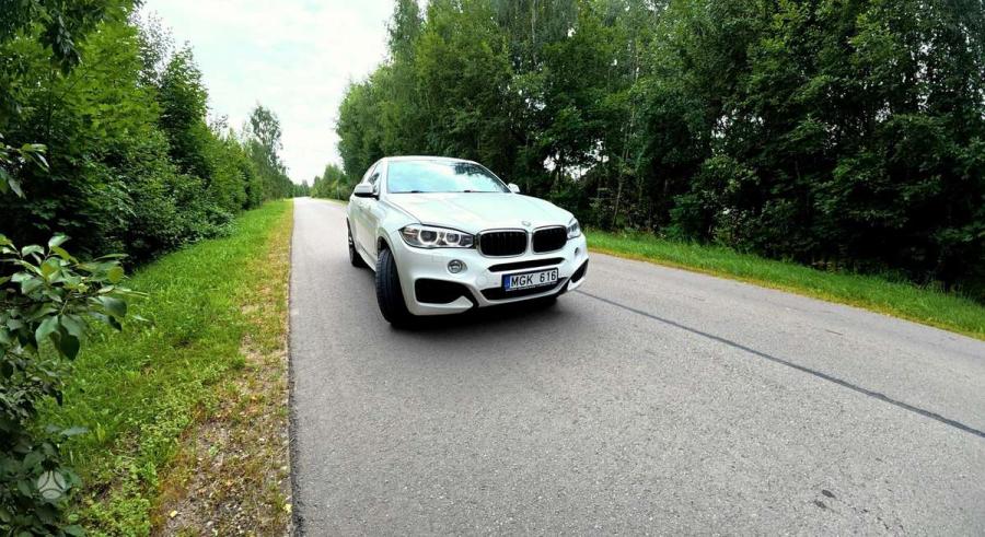 Balts BMW X6 2015 Utena, ar dzinēja tilpumu 2.99 L un nobraukumu 249 tūkst. km par 20600 €, foto 1 vietnē AUTOMOTO.COM.LV