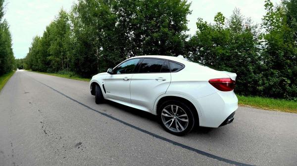 Balts BMW X6 2015 Utena, ar dzinēja tilpumu 2.99 L un nobraukumu 249 tūkst. km par 20600 €, foto 5 vietnē AUTOMOTO.COM.LV