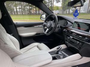 Белый БМВ Х6 2015 в Шяуляй, объемом двигателя 2.99 л и пробегом 180 тыс. км за 21500 €, фото 21 на AUTOMOTO.COM.LV