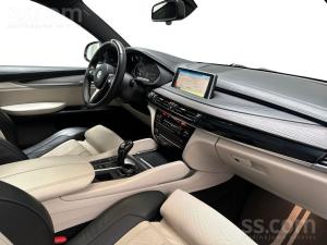 Balts BMW X6 2016 Rīga, ar dzinēja tilpumu 3.00 L un nobraukumu 156 tūkst. km par 28590 €, foto 6 vietnē AUTOMOTO.COM.LV