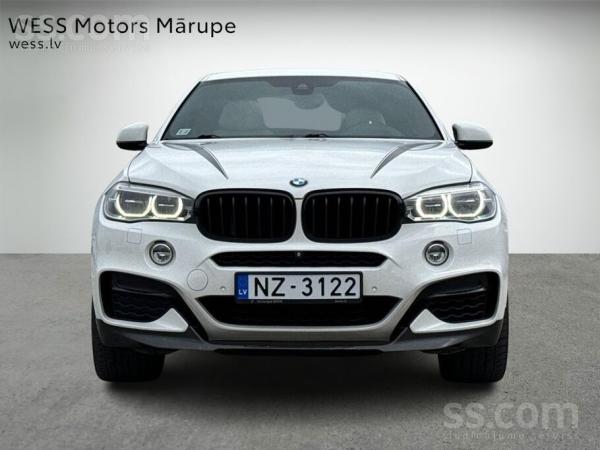 White BMW X6 2016 in Riga, with an engine capacity of 3.00 L and mileage of 156 thousand km for 27590 €, photo 5 on AUTOMOTO.COM.LV