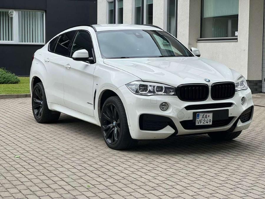 White BMW X6 2016 in Klaipeda, with an engine capacity of 2.99 L and mileage of 189 thousand km for 24000 €, photo 2 on AUTOMOTO.COM.LV