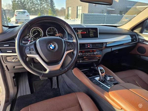 Balts BMW X6 2016 Tauragė, ar dzinēja tilpumu 2.99 L un nobraukumu 256 tūkst. km par 17900 €, foto 10 vietnē AUTOMOTO.COM.LV