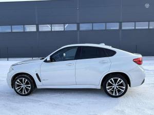 White BMW X6 2016 in Kaunas, with an engine capacity of 2.99 L and mileage of 205 thousand km for 16700 €, photo  on AUTOMOTO.COM.LV