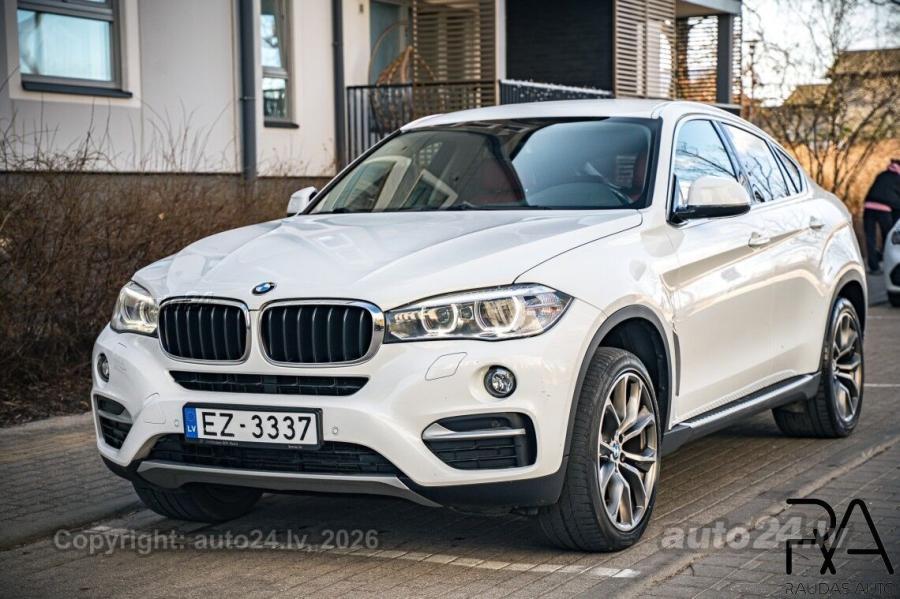 Balts BMW X6 2016 Rīga, ar dzinēja tilpumu 3.00 L un nobraukumu 136 tūkst. km par 24990 €, foto 1 vietnē AUTOMOTO.COM.LV