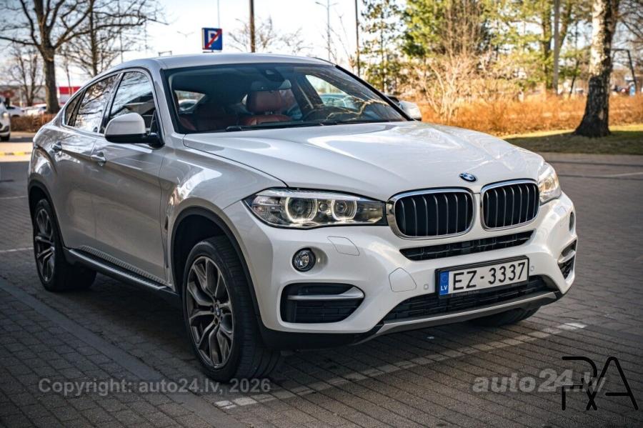 Balts BMW X6 2016 Rīga, ar dzinēja tilpumu 3.00 L un nobraukumu 136 tūkst. km par 24990 €, foto 3 vietnē AUTOMOTO.COM.LV