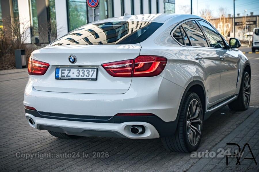 Balts BMW X6 2016 Rīga, ar dzinēja tilpumu 3.00 L un nobraukumu 136 tūkst. km par 24990 €, foto 4 vietnē AUTOMOTO.COM.LV