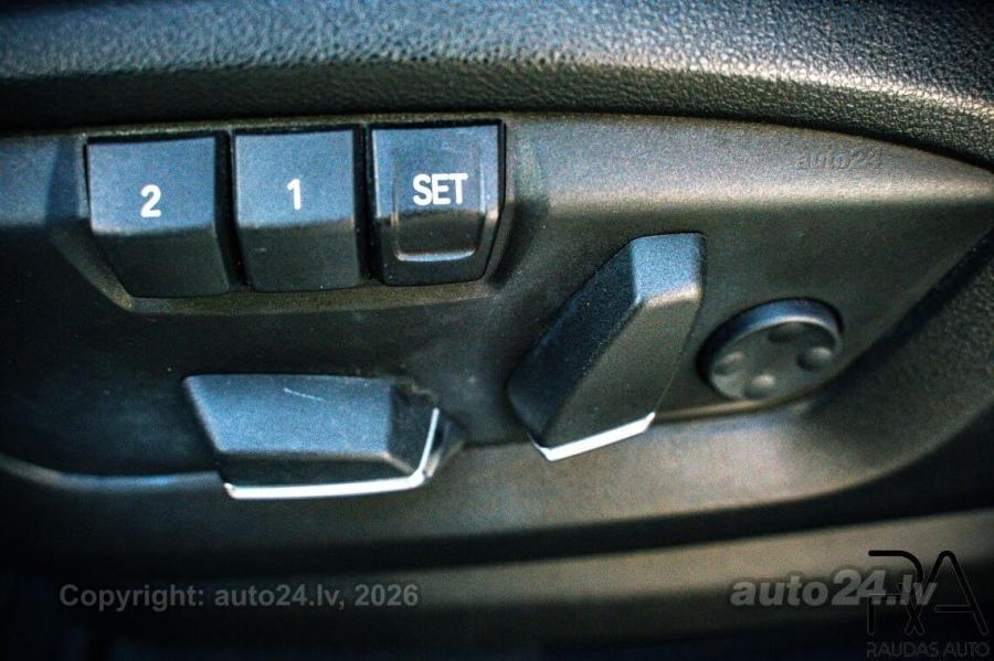 Белый БМВ Х6 2016 в Рига, объемом двигателя 3.00 л и пробегом 136 тыс. км за 24990 €, фото 21 на AUTOMOTO.COM.LV