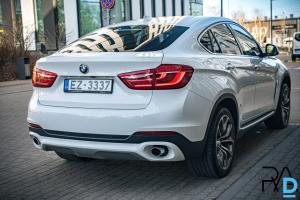 Balts BMW X6 2016 Rīga, ar dzinēja tilpumu 3.00 L un nobraukumu 136 tūkst. km par 24990 €, foto 3 vietnē AUTOMOTO.COM.LV