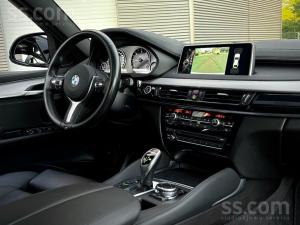 White BMW X6 2016 in Riga, with an engine capacity of 3.00 L and mileage of 244 thousand km for 24700 €, photo 8 on AUTOMOTO.COM.LV