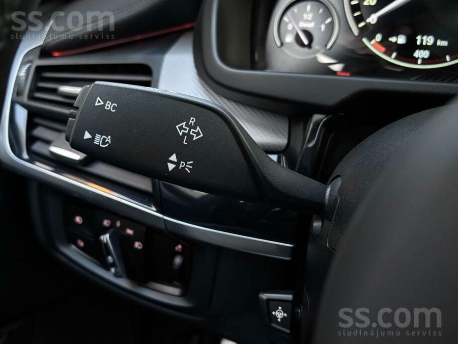 White BMW X6 2016 in Riga, with an engine capacity of 3.00 L and mileage of 244 thousand km for 24700 €, photo 14 on AUTOMOTO.COM.LV