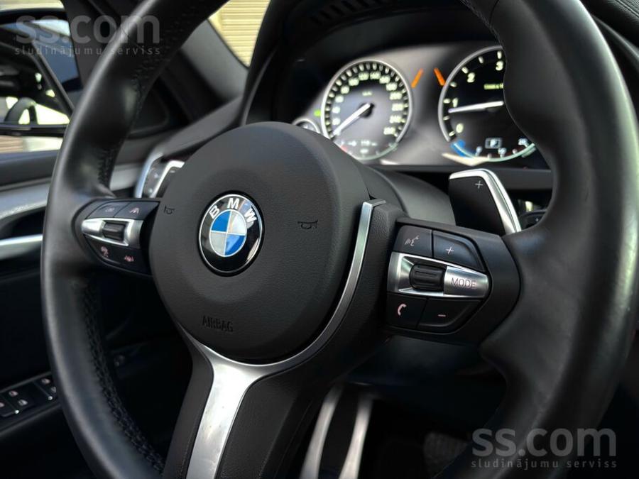 White BMW X6 2016 in Riga, with an engine capacity of 3.00 L and mileage of 244 thousand km for 24700 €, photo 16 on AUTOMOTO.COM.LV