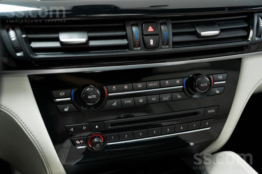 White BMW X6 2016 in Riga, with an engine capacity of 3.00 L and mileage of 73 thousand km for 29500 €, photo 19 on AUTOMOTO.COM.LV