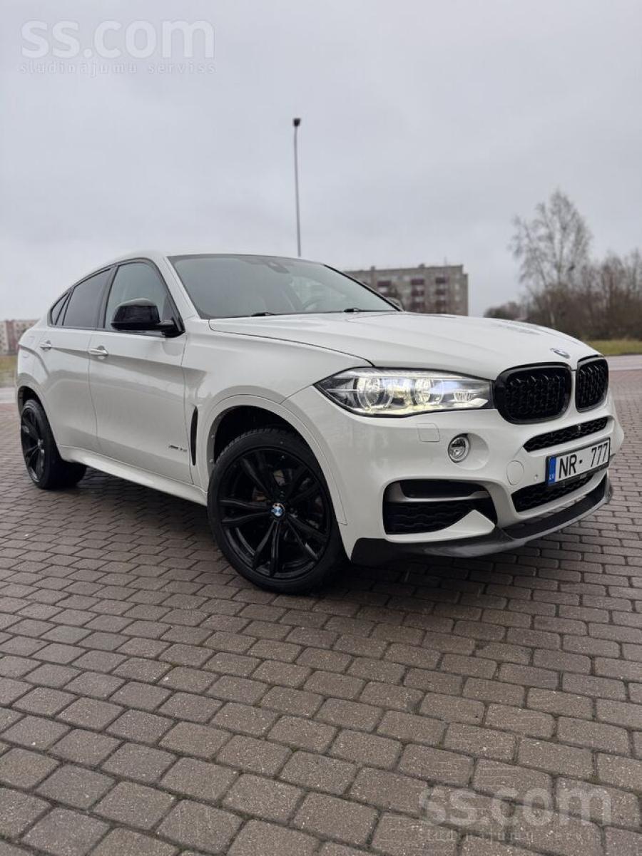 White BMW X6 2016 in Riga, with an engine capacity of 3.00 L and mileage of 218 thousand km for 23900 €, photo 3 on AUTOMOTO.COM.LV
