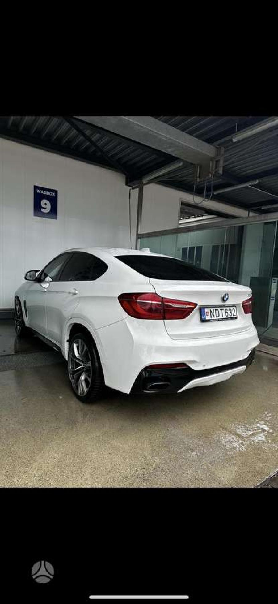 White BMW X6 2016 in Vilnius, with an engine capacity of 4.40 L and mileage of 112 thousand km for 25500 €, photo 3 on AUTOMOTO.COM.LV
