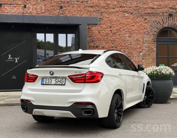 Balts BMW X6 2016 Tallina, ar dzinēja tilpumu 3.00 L un nobraukumu 241 tūkst. km par 24999 €, foto 10 vietnē AUTOMOTO.COM.LV