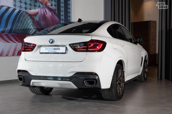 Balts BMW X6 2016 Kauņa, ar dzinēja tilpumu 3.00 L un nobraukumu 130 tūkst. km par 29991 €, foto 5 vietnē AUTOMOTO.COM.LV