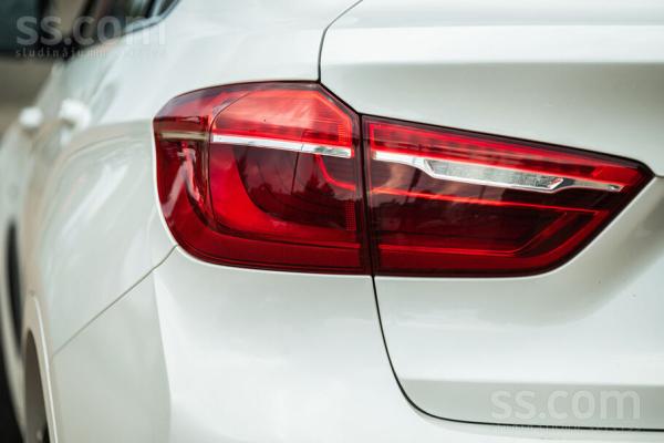 Balts BMW X6 2016 Rīga, ar dzinēja tilpumu 3.00 L un nobraukumu 310 tūkst. km par 21500 €, foto 9 vietnē AUTOMOTO.COM.LV