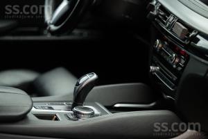 Balts BMW X6 2016 Rīga, ar dzinēja tilpumu 3.00 L un nobraukumu 310 tūkst. km par 21500 €, foto 21 vietnē AUTOMOTO.COM.LV