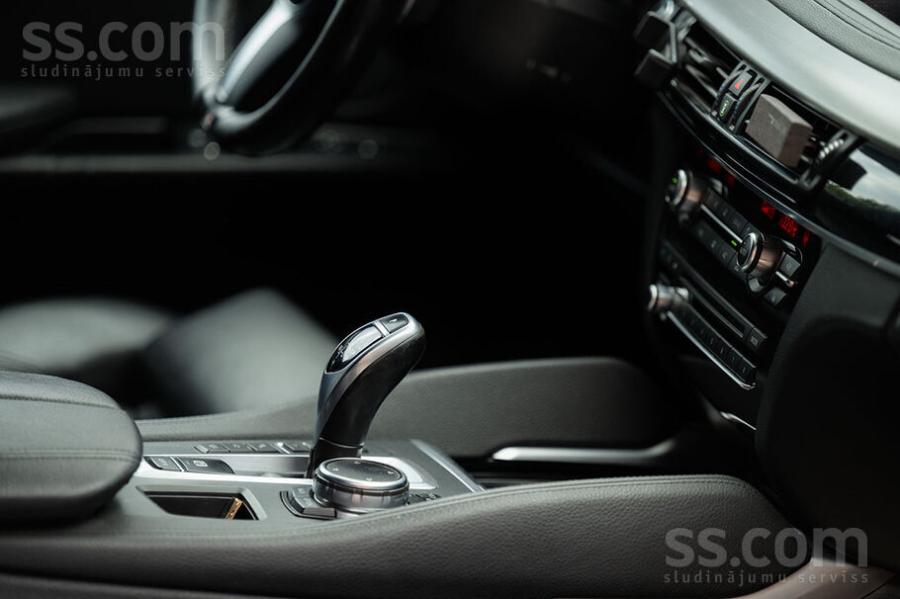 Balts BMW X6 2016 Rīga, ar dzinēja tilpumu 3.00 L un nobraukumu 310 tūkst. km par 21500 €, foto 21 vietnē AUTOMOTO.COM.LV