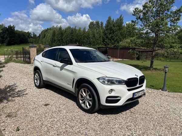 Balts BMW X6 2016 Molėtai, ar dzinēja tilpumu 2.99 L un nobraukumu 343 tūkst. km par 19999 €, foto 4 vietnē AUTOMOTO.COM.LV