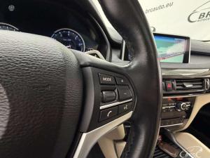 White BMW X6 2016 in Vilnius, with an engine capacity of 2.98 L and mileage of 143 thousand km for 19900 €, photo 32 on AUTOMOTO.COM.LV