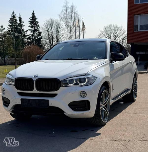 BMW X6 2016 Kauņa vietnē Balts BMW X6 2016 Kauņa, ar dzinēja tilpumu 3.00 L un nobraukumu 169 tūkst. km par 23500 €, foto 3 vietnē AUTOMOTO.COM.LV