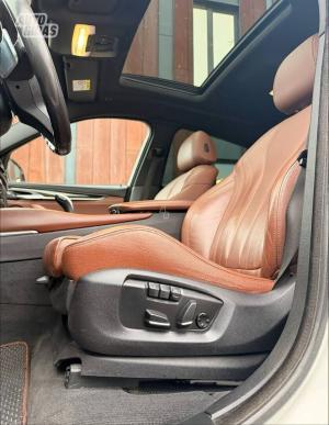 White BMW X6 2016 in Kaunas, with an engine capacity of 3.00 L and mileage of 169 thousand km for 23500 €, photo 11 on AUTOMOTO.COM.LV