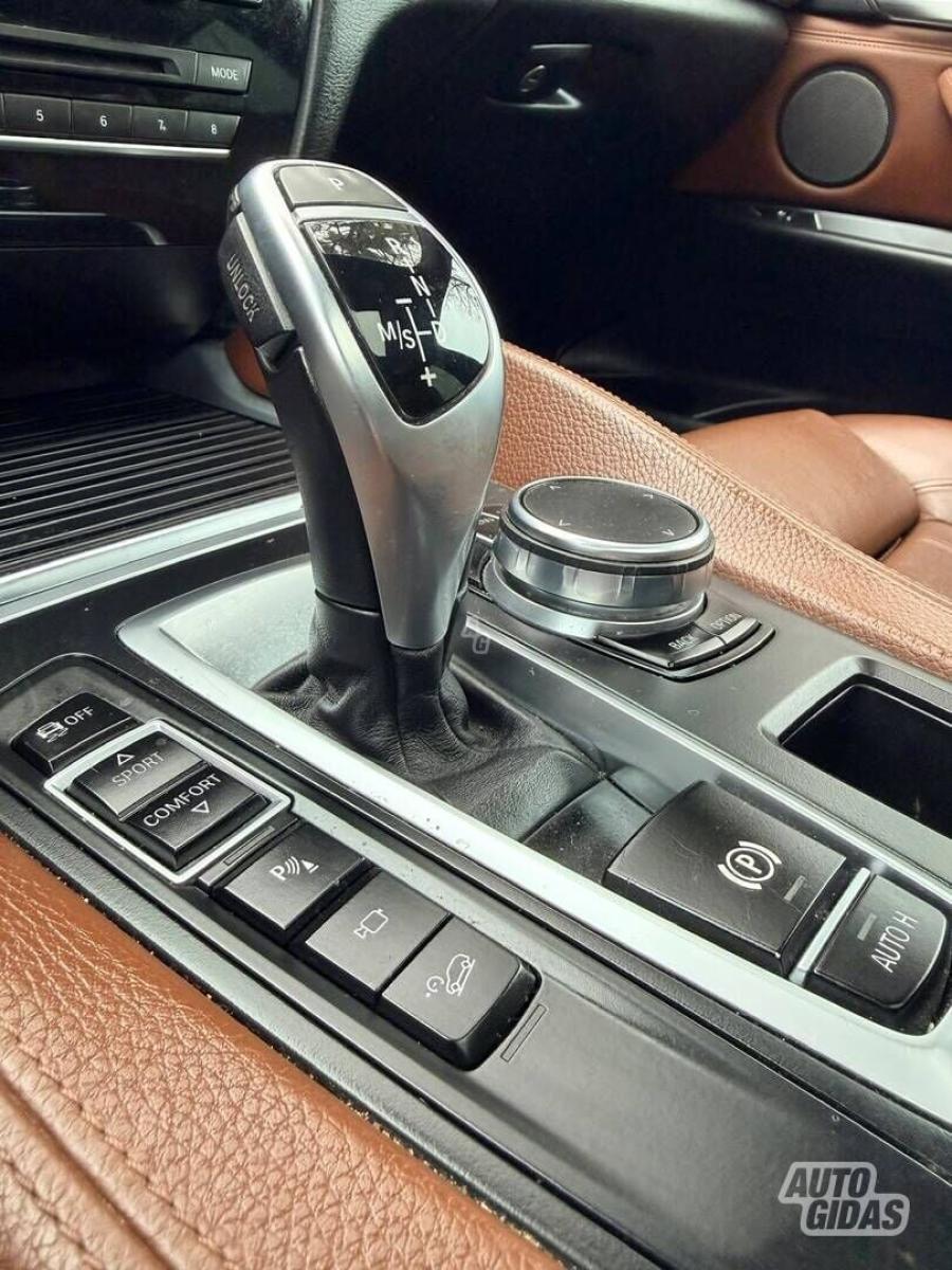 White BMW X6 2016 in Kaunas, with an engine capacity of 3.00 L and mileage of 169 thousand km for 23500 €, photo 14 on AUTOMOTO.COM.LV