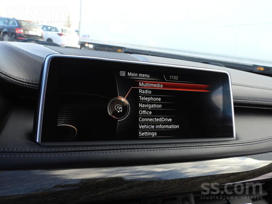 Balts BMW X6 2016 Rīga, ar dzinēja tilpumu 3.00 L un nobraukumu 216 tūkst. km par 27200 €, foto 28 vietnē AUTOMOTO.COM.LV