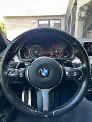 White BMW X6 2016 in Klaipeda, with an engine capacity of 2.99 L and mileage of 196 thousand km for 22750 €, photo 8 on AUTOMOTO.COM.LV