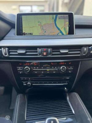 White BMW X6 2016 in Klaipeda, with an engine capacity of 2.99 L and mileage of 196 thousand km for 22750 €, photo 13 on AUTOMOTO.COM.LV
