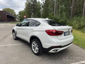 Balts BMW X6 2016 Jūrmala, ar dzinēja tilpumu 3.00 L un nobraukumu 198 tūkst. km par 23500 €, foto 4 vietnē AUTOMOTO.COM.LV