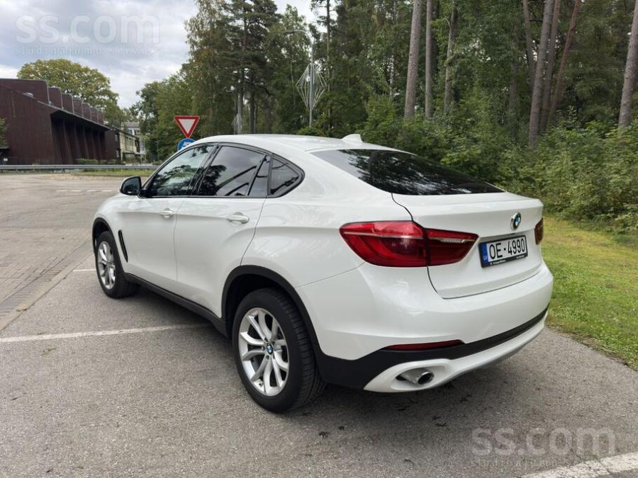 Balts BMW X6 2016 Jūrmala, ar dzinēja tilpumu 3.00 L un nobraukumu 198 tūkst. km par 23500 €, foto 4 vietnē AUTOMOTO.COM.LV