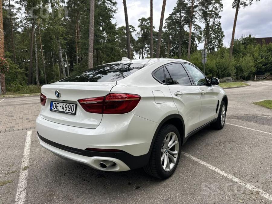 Balts BMW X6 2016 Jūrmala, ar dzinēja tilpumu 3.00 L un nobraukumu 198 tūkst. km par 23500 €, foto 5 vietnē AUTOMOTO.COM.LV