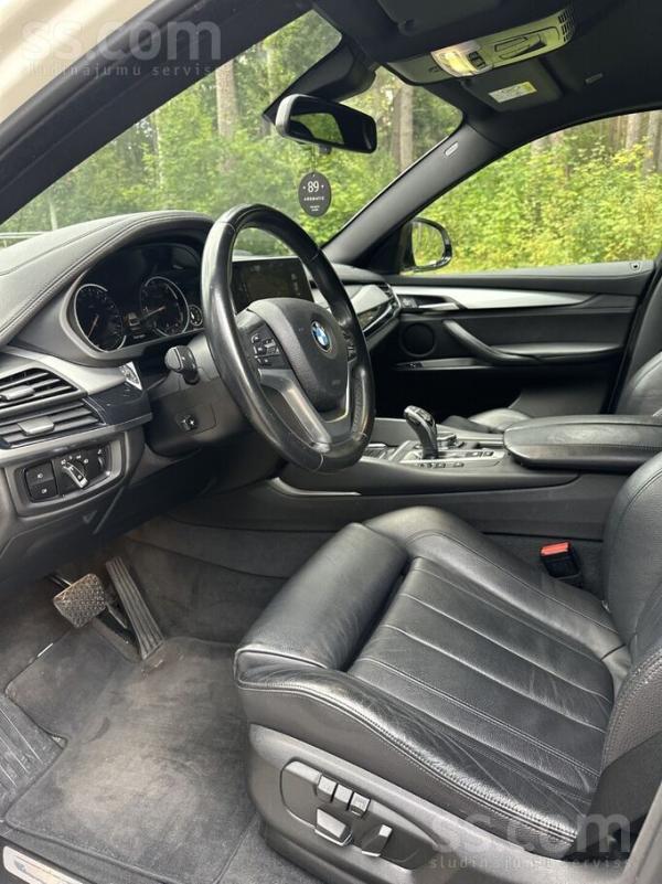 BMW X6 2016 JÅ«rmala vietnÄ Balts BMW X6 2016 JÅ«rmala, ar dzinÄja tilpumu 3.00 L un nobraukumu 198 tÅ«kst. km par 23500 ā¬, foto 8 vietnÄ AUTOMOTO.COM.LV