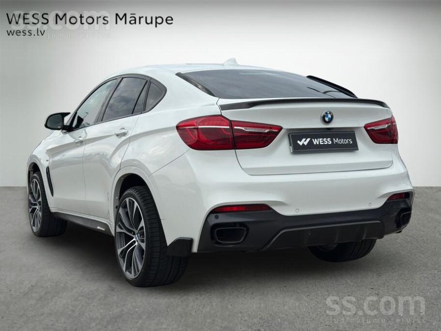 Balts BMW X6 2016 Rīga, ar dzinēja tilpumu 3.00 L un nobraukumu 158 tūkst. km par 27990 €, foto 18 vietnē AUTOMOTO.COM.LV