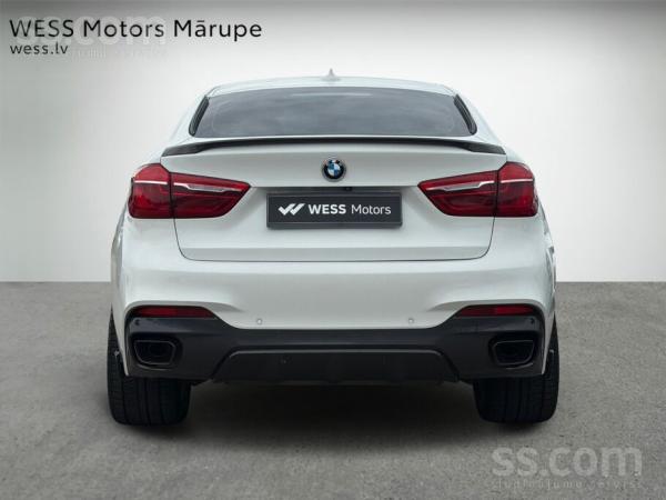 BMW X6 2016 Rīga vietnē Balts BMW X6 2016 Rīga, ar dzinēja tilpumu 3.00 L un nobraukumu 158 tūkst. km par 27990 €, foto 5 vietnē AUTOMOTO.COM.LV