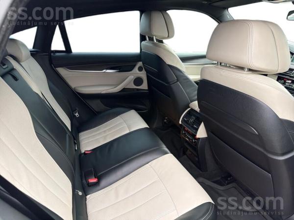 BMW X6 2016 Rīga vietnē Balts BMW X6 2016 Rīga, ar dzinēja tilpumu 3.00 L un nobraukumu 158 tūkst. km par 27990 €, foto 8 vietnē AUTOMOTO.COM.LV