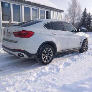 White BMW X6 2017 in Silute, with an engine capacity of 2.98 L and mileage of 283 thousand km for 14100 €, photo  on AUTOMOTO.COM.LV