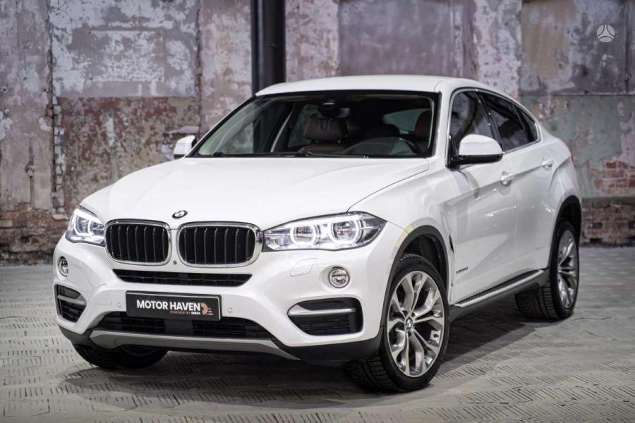 White BMW X6 2017 in Kaunas, with an engine capacity of 3.00 L and mileage of 156 thousand km for 24200 €, photo 1 on AUTOMOTO.COM.LV