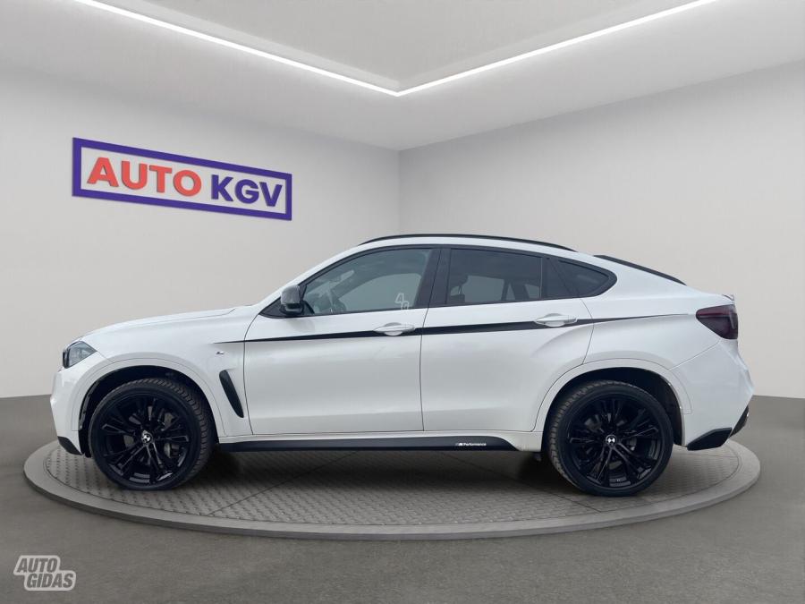 White BMW X6 2017 in Vilnius, with an engine capacity of 3.00 L and mileage of 201 thousand km for 27999 €, photo 3 on AUTOMOTO.COM.LV