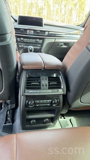 Balts BMW X6 2017 Rīga, ar dzinēja tilpumu 3.00 L un nobraukumu 99 tūkst. km par 33500 €, foto 13 vietnē AUTOMOTO.COM.LV