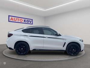 White BMW X6 2017 in Vilnius, with an engine capacity of 3.00 L and mileage of 201 thousand km for 23999 €, photo 7 on AUTOMOTO.COM.LV