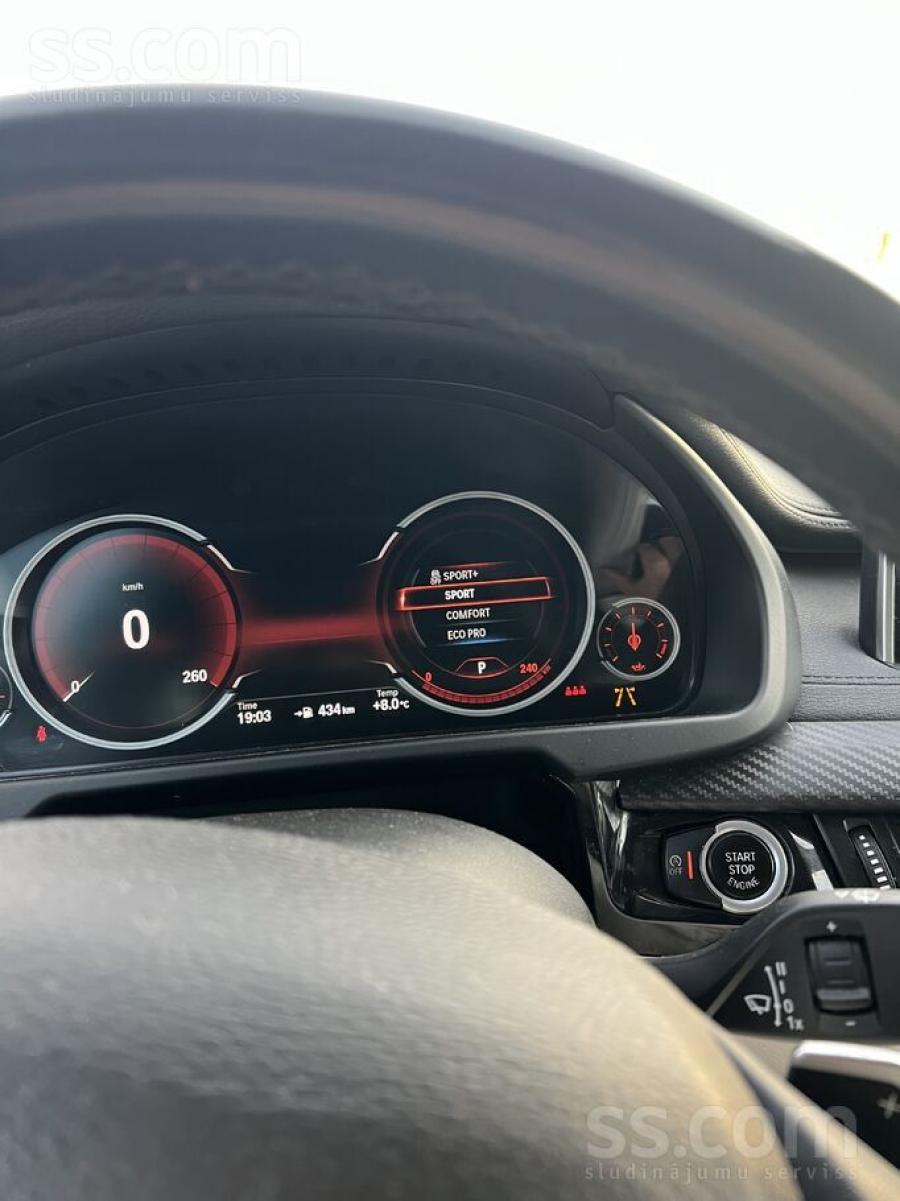 White BMW X6 2017 in Riga, with an engine capacity of 3.00 L and mileage of 170 thousand km for 25900 €, photo 11 on AUTOMOTO.COM.LV