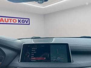 White BMW X6 2017 in Vilnius, with an engine capacity of 3.00 L and mileage of 201 thousand km for 23999 €, photo 20 on AUTOMOTO.COM.LV